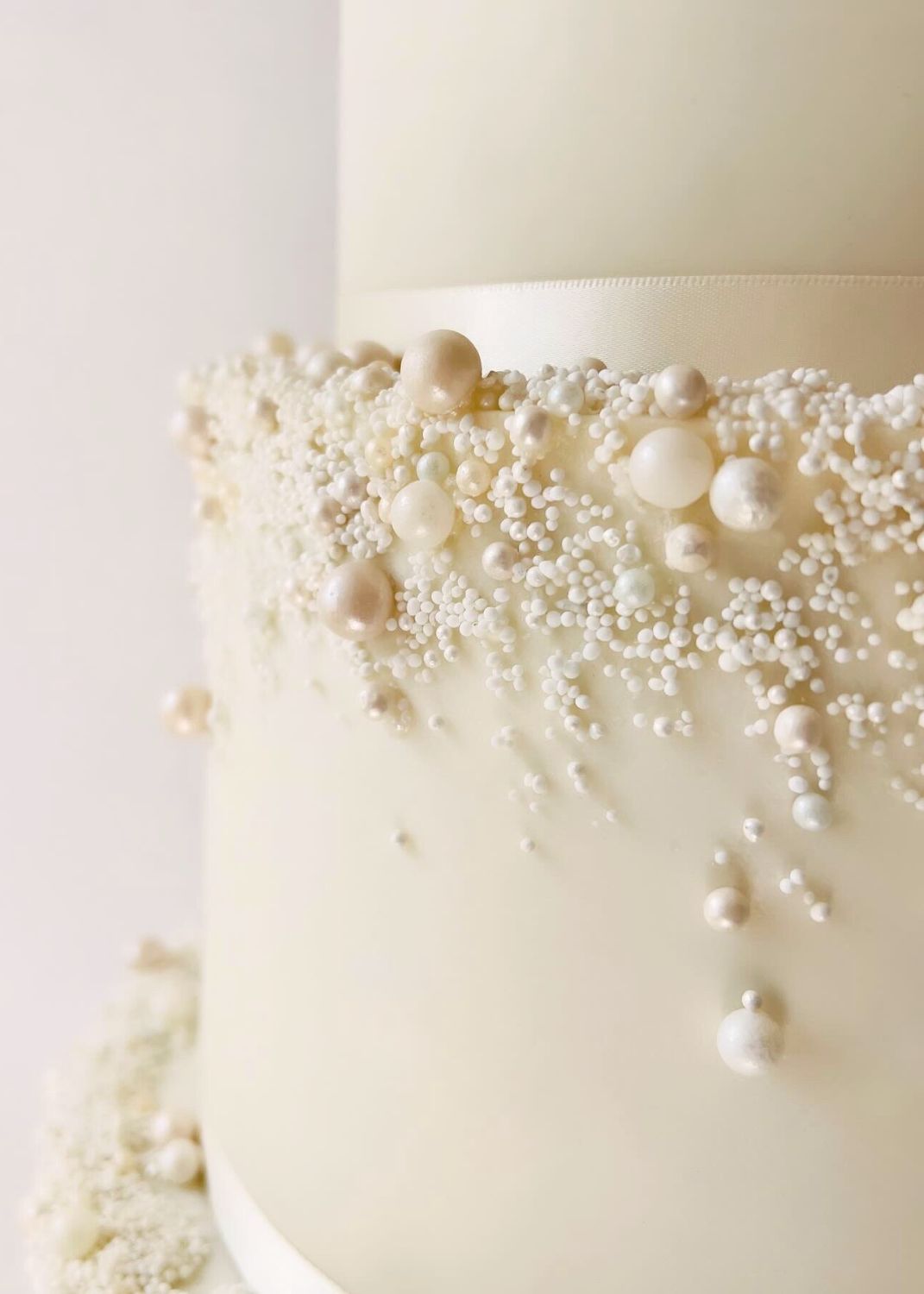 Pretty In Pearls Wedding Cake - Rosalind Miller Cakes